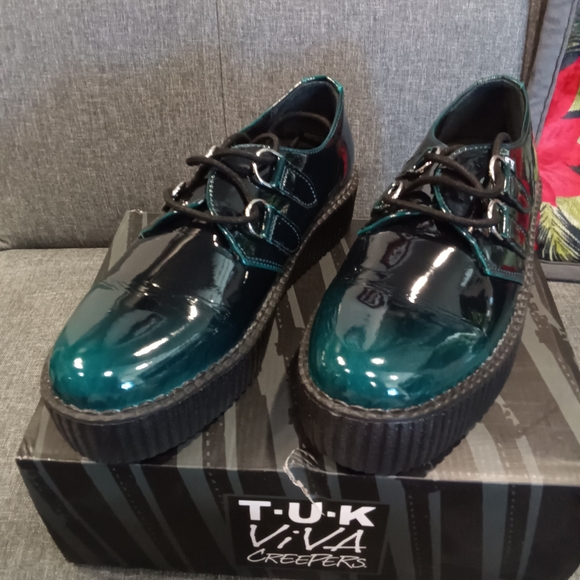 tuk | Shoes | Tuk Size M8 | Poshmark